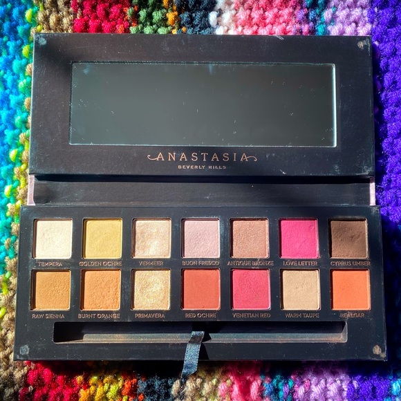 Anastasia Beverly Hills | Makeup | Abh Modern Renaissance Eyeshadow ...